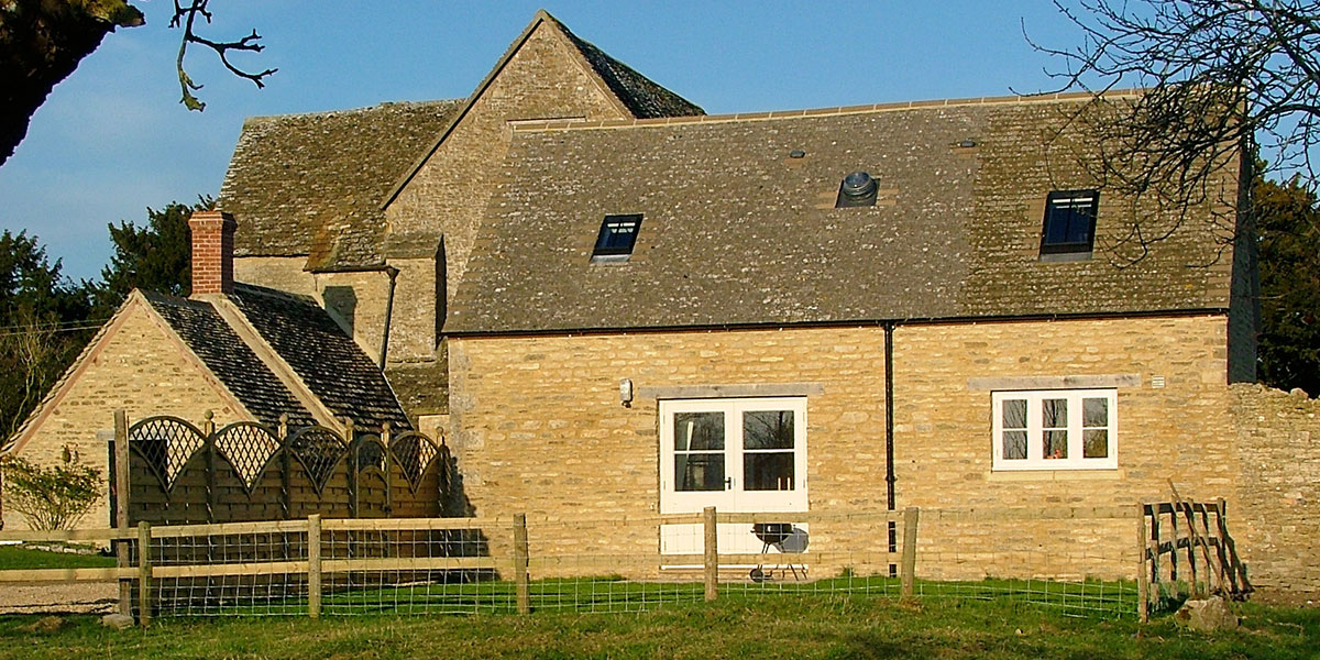 The Old Stables, Church Farm – Cotswolds Farmstay