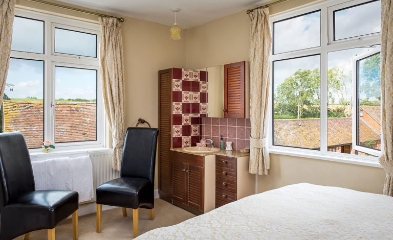 Bed and Breakfast – Cotswolds Farmstay